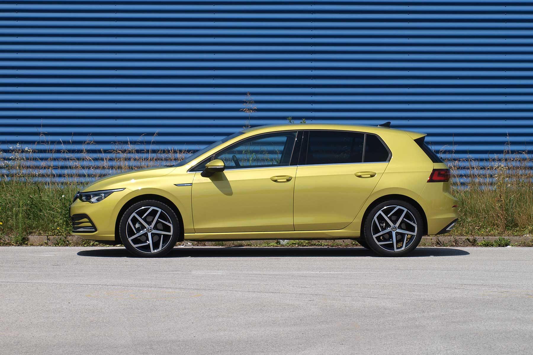 TEST Volkswagen Golf 2,0 TDI Style - Auto i točka